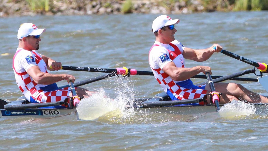 Imagining Brandenburg – Old-Fart Rowing